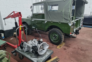 Classic Land Rover Gearbox Repairs - Hardy Engineering LTD